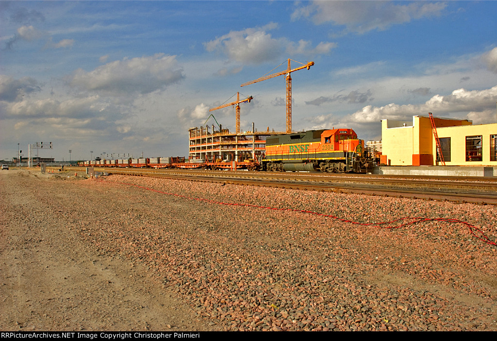 BNSF 2304